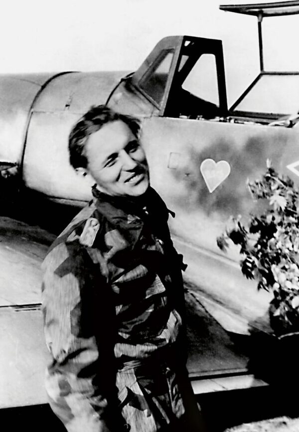 The final kill of the ace of aces, Erich Hartmann, the most successful ...