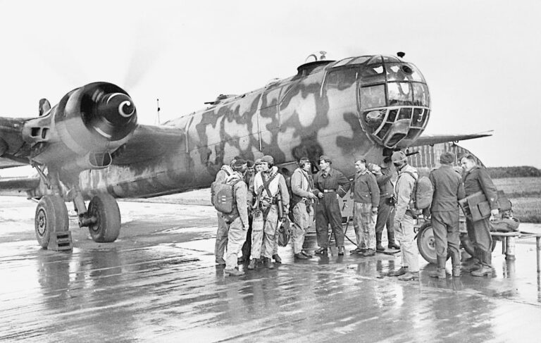 German bombers of the second half of the Second World War - Luftkrieg ...